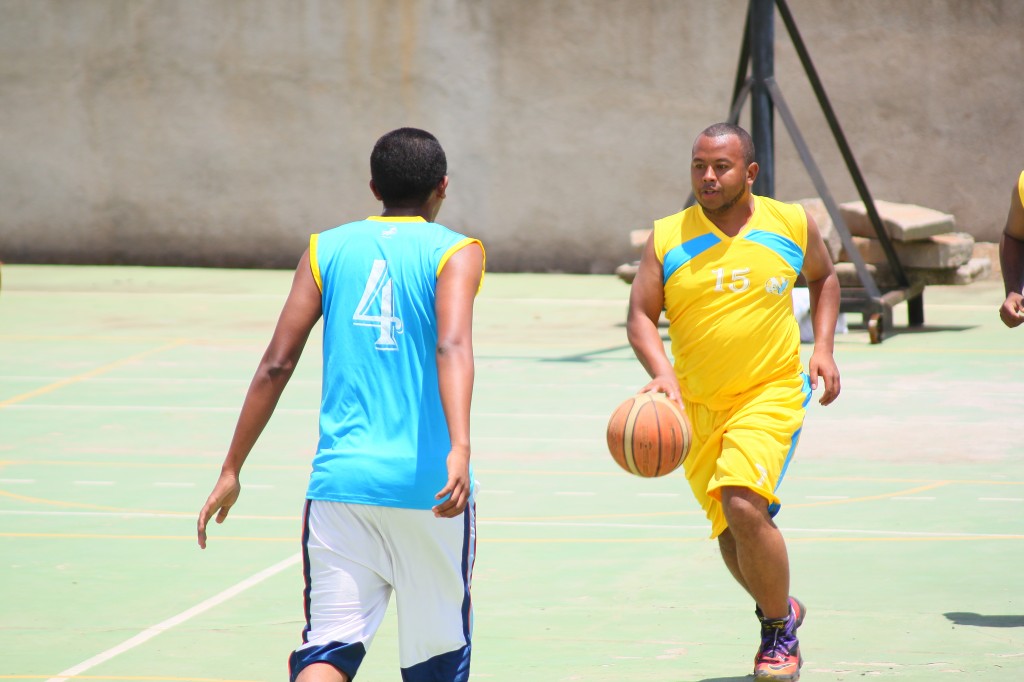 FID Madagascar : Fête de fin d'année à Les Colonnades » Espace Les ...